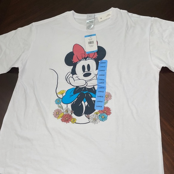 Disney | Tops | Disney Minnie Mouse Tee Shirt | Poshmark